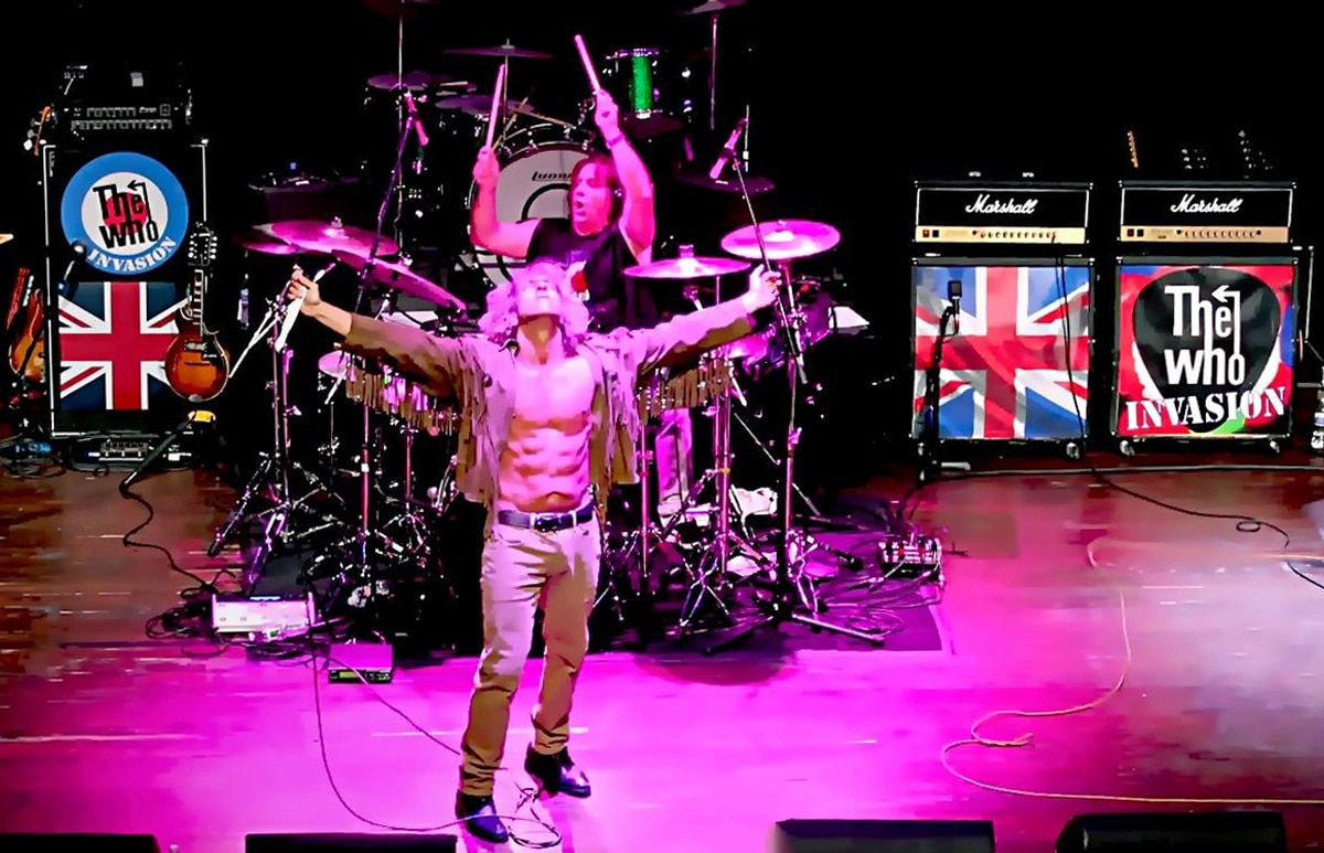 Transform Your On-Stage Look with a Custom Amp Grill Cloth • Vintage Logos